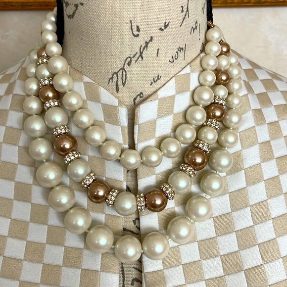 kate spade | Jewelry | Fabulous Kate Spade Three Strands Of Creamy ...